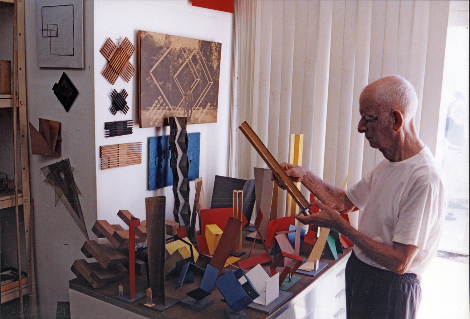 OBRA DE FRANZ WEISSMANN GANHA EXPOSIÇÃO - HOME MAGAZINE